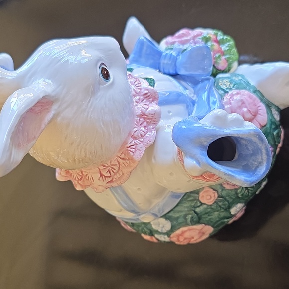 Fitz and Floyd | Kitchen | Vintage Fitz And Floyd Bloomers Bunny Teapot ...